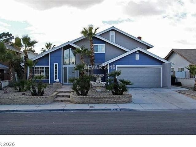 4687 Hackamore Dr, Las Vegas, NV 89103