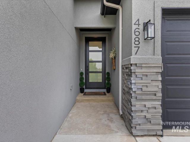 4687 S Gabbro Way