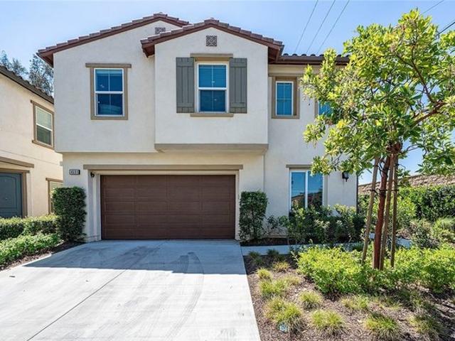 4689 Holly Ave, Long Beach, CA 90805