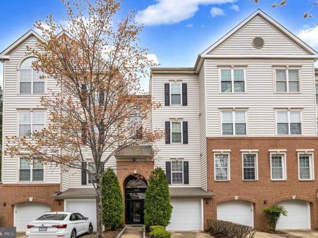 4689 Lawton Way #201, Alexandria, VA 22311