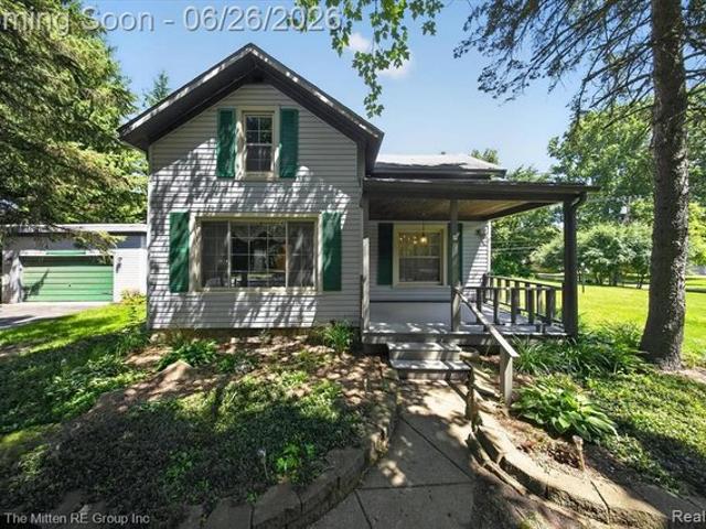 46800 W 11 Mile Rd, Novi, MI 48374