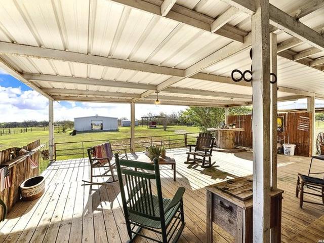4680 Mount Olive Rd, Adkins, TX 78101