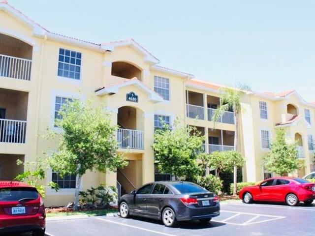 4680 St Croix Ln #516, Naples, FL 34109