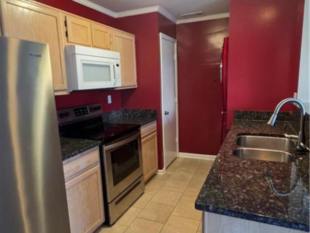 4680 Shallowford CIR
