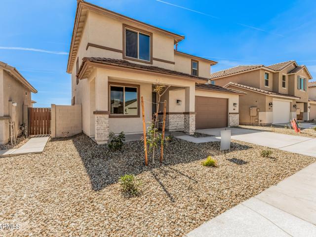 46825 W Crescent Moon Drive