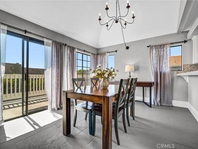 4682 Warner Ave Unit C304, Huntington Beach, CA 92649