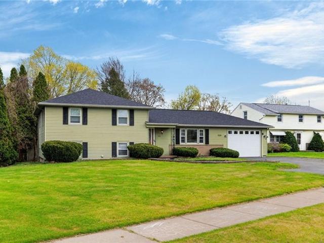468 Kings Hwy S, Rochester, NY 14617