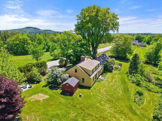 468 Hinckley Ridge Rd, Blue Hill, ME 04614