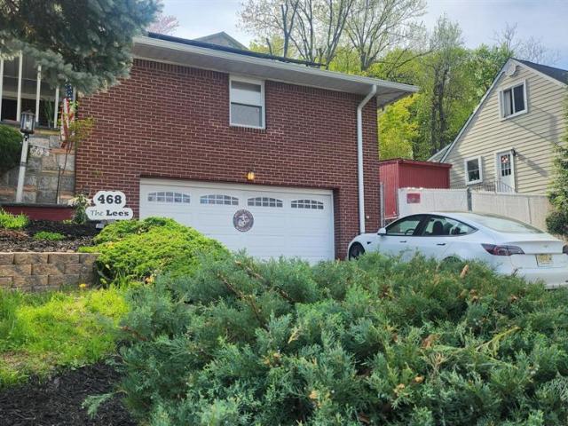 468 Oak St, Ridgefield, NJ 07657 | MLS #26013 | Compass