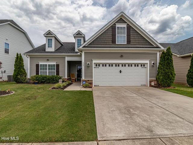468 Lakemont Dr, Clayton, NC 27520