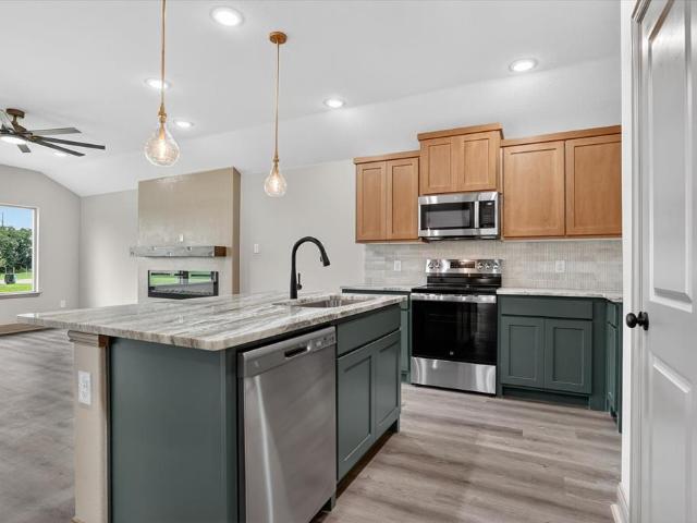 468 Peace Lily Way, Tolar, TX 76476 | MLS #21152