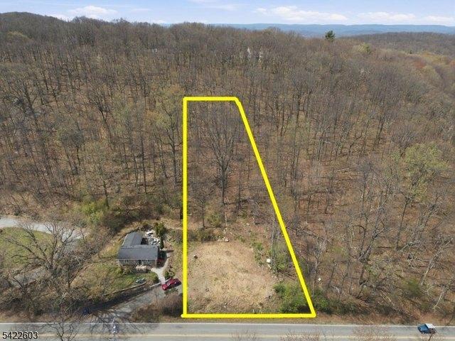 468 W Mountain Rd, Sparta, NJ 07871
