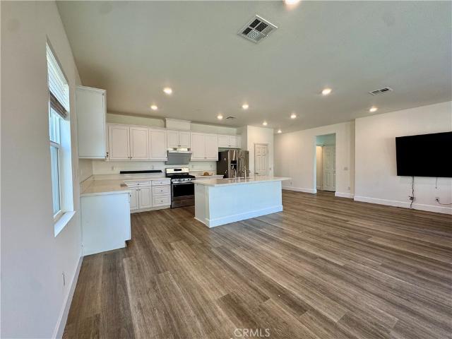 4694 s rogers way