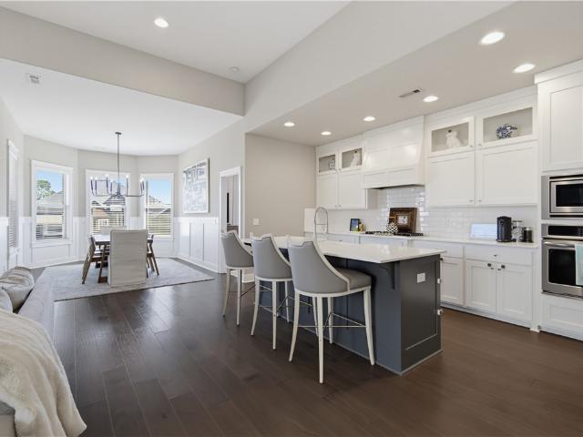 4697 W Marble Ridge Drive