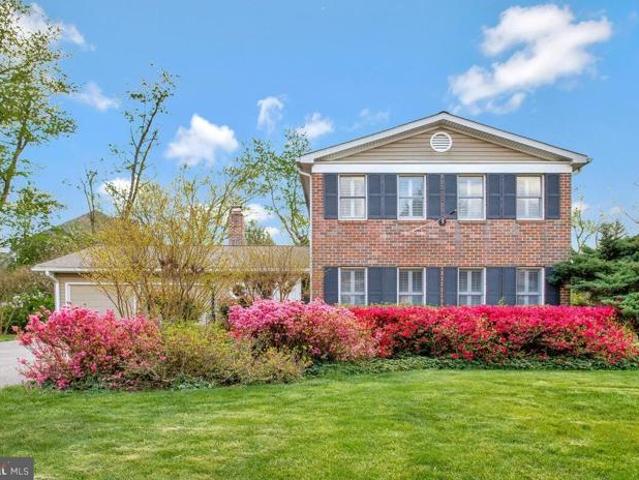 4690 Dower Dr, Ellicott City, MD 21043