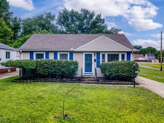 4690 W 11th St, Cleveland, OH 44109