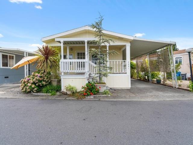 4691 Circle Dr, Santa Rosa, CA 95409