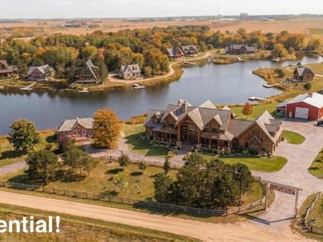 46924 th St, Beresford, SD 57004