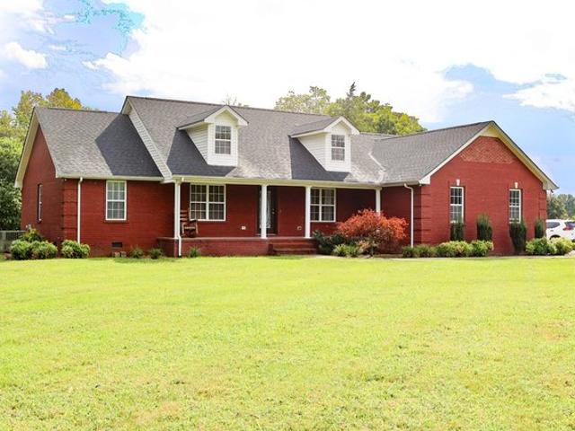 4693 Shelbyville Rd, McMinnville, TN 37110