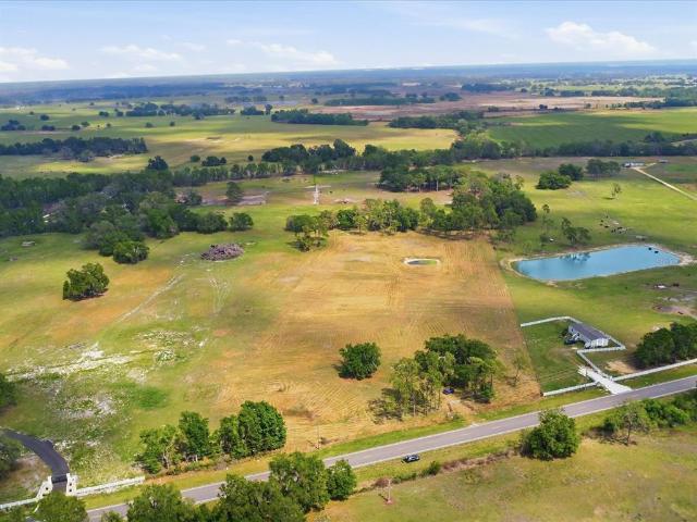 469 County Rd, Center Hill, FL 33514 | MLS #S5146