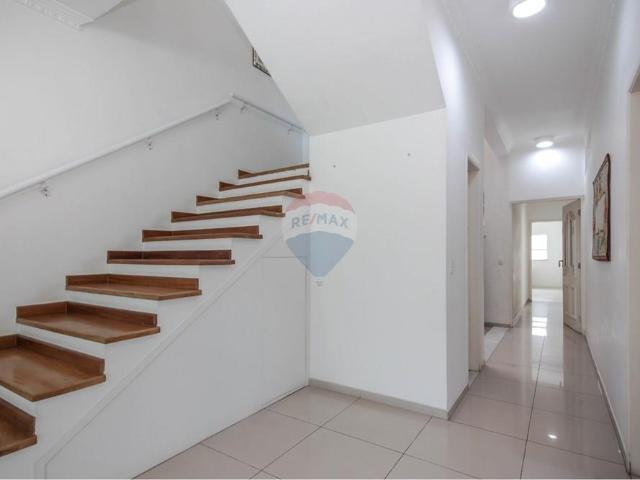 469 Área Útil Casa Alugar, 5 Dormitórios localizado em Bela Aliança, São Paulo, São Paulo, 05087000 | Brasil