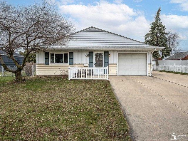 469 Bentley Dr, Monroe, MI 48162