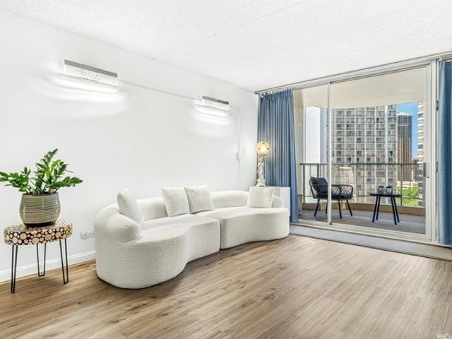 469 Ena Rd Apt 1512, Honolulu, HI 96815