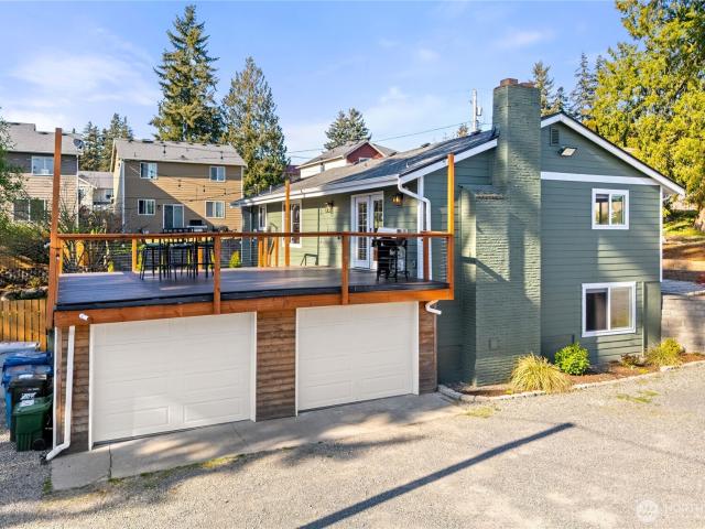 469 Hoquiam Ave NE, Renton, WA 98059 | MLS #2513 | Compass