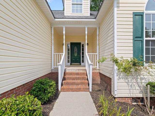 469 Hunter Way
