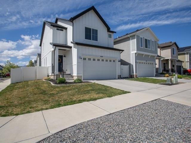 469 S School House Rd, Saratoga Springs, UT 84045