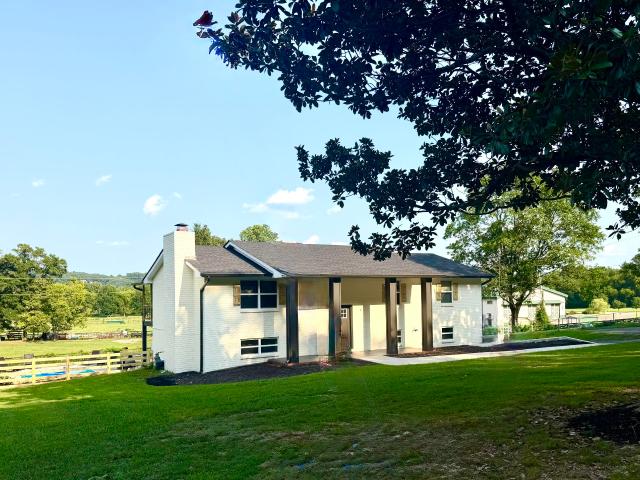 469 Post Oak Road