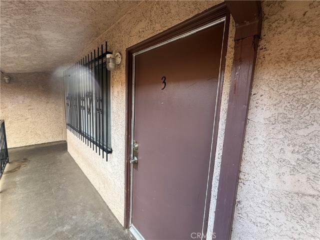 469 W Oliver Street 3