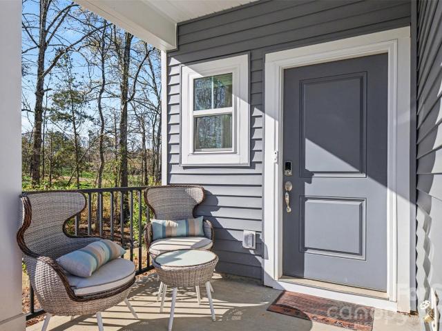 469 Tayberry Lane