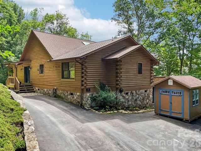 469 Tearshirt Ln, Mars Hill, NC 28754