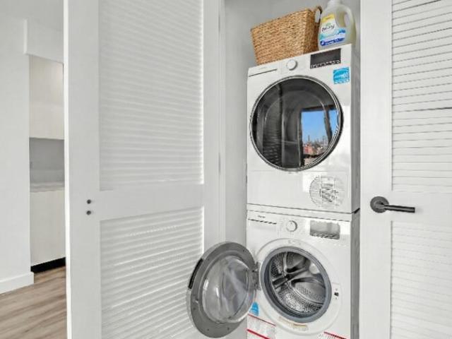 46 10 70th Street, Unit 911E | Compass