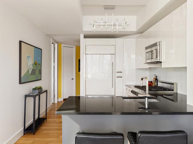 46 30 Center Boulevard, Unit 610