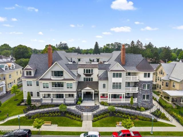 46 Union Ave Unit 105, Saratoga Springs, NY 12866