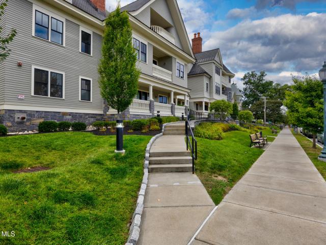 46 Union Avenue 303 #