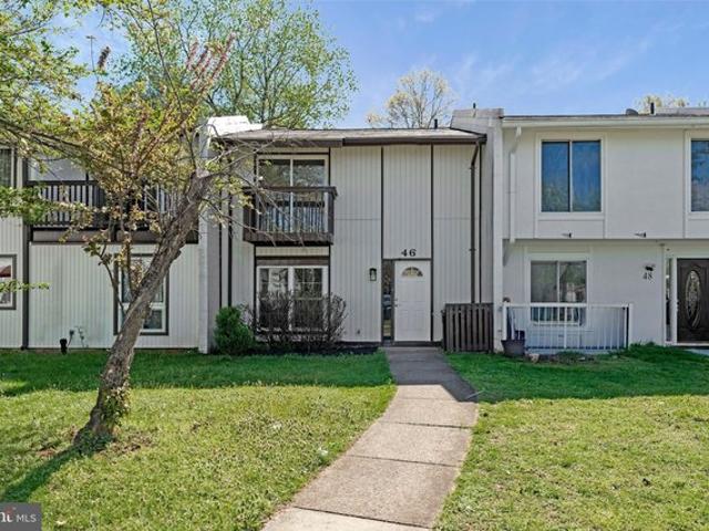 46 Wedgedale Dr, Sterling, VA 20164
