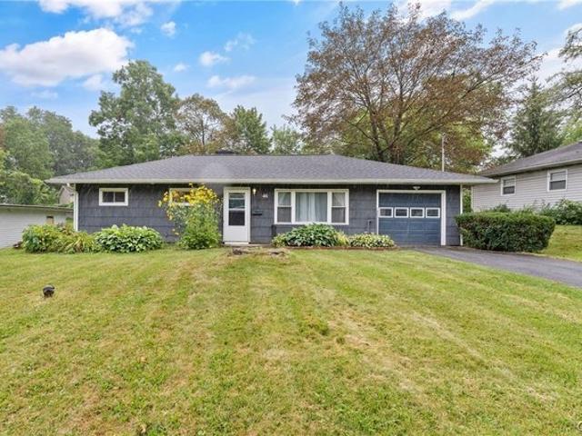 46 Wexford Rd, DeWitt, NY 13214