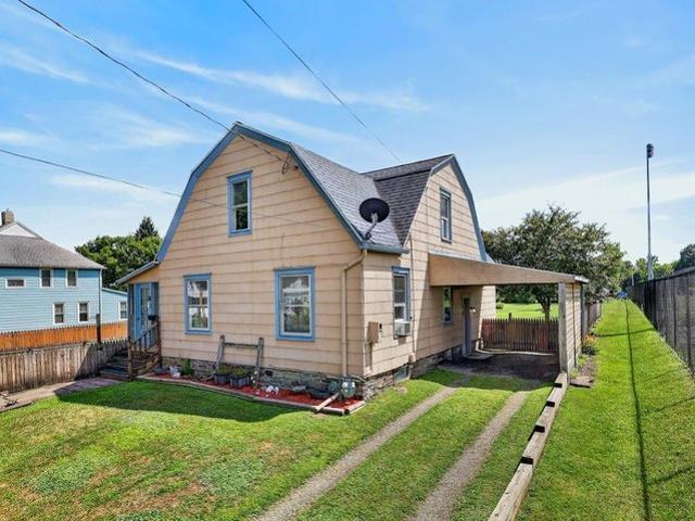 46 Barker Pl, Waverly, NY 14892