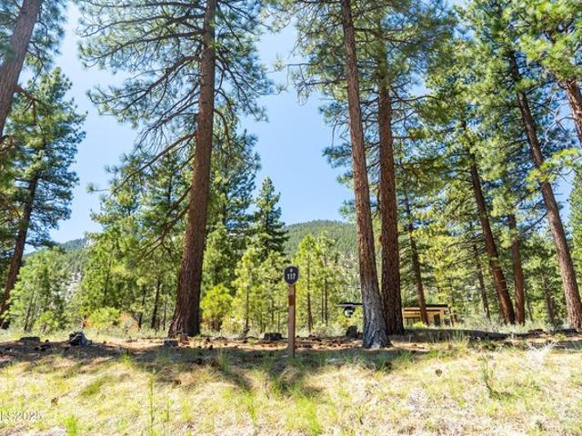 46 Boulders Bend Dr Unit 117, Carson City, NV 89705