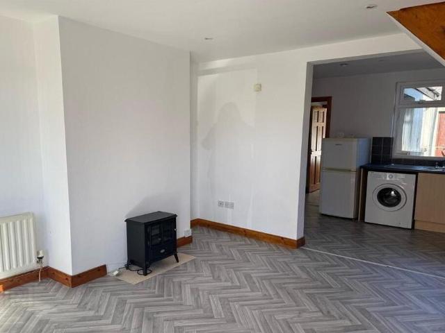 46 Bloomfield Street, Belfast, BT5 5AU