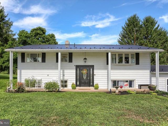 46 Blacksnake Rd, Duncannon, PA 17020
