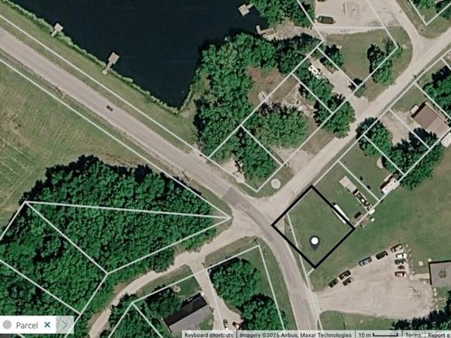 46 Camp Fire Dr, Linn Valley, KS 66040