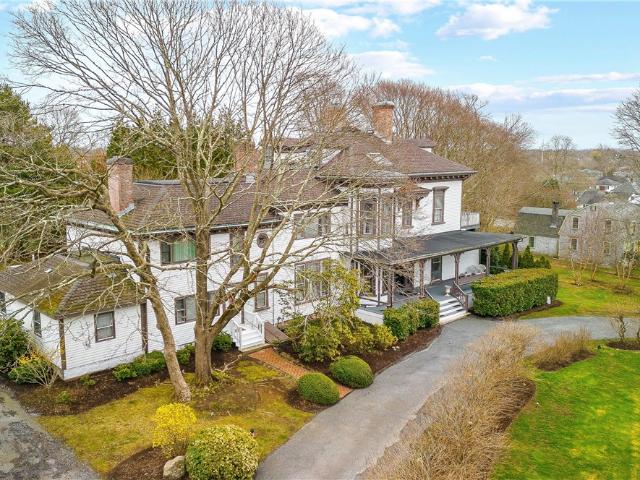 46 Chastellux Ave, Unit M8, Newport, RI 02840 | MLS #1399 | Compass