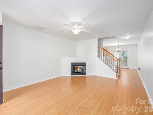 46 Chesire Way