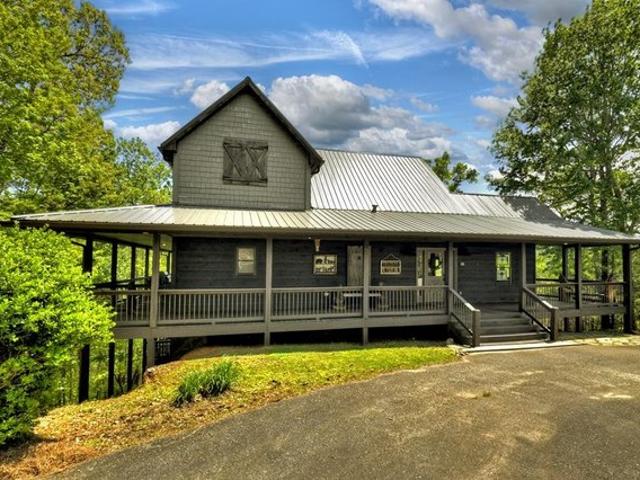 46 Cochise Rd, Blue Ridge, GA 30513