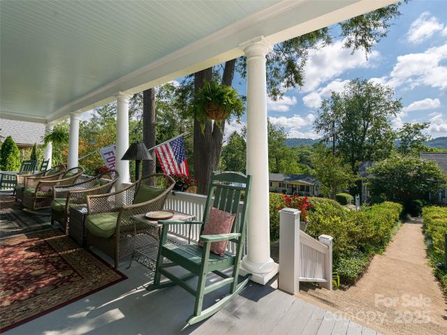 46 Cumberland Cir, Asheville, NC 28801 | MLS #4280
