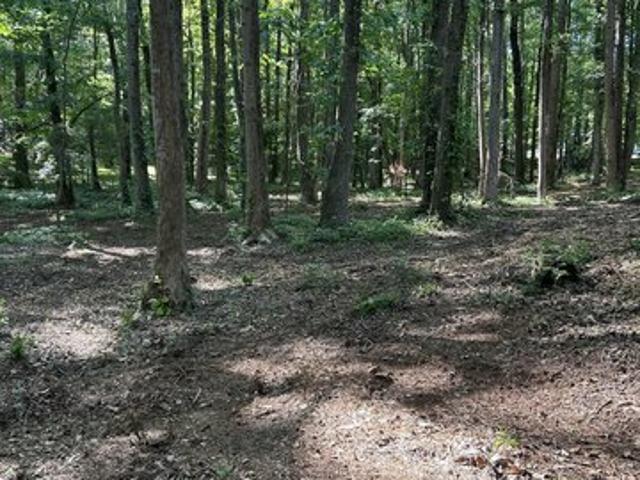 46 Davis, Hiram, GA 30141
